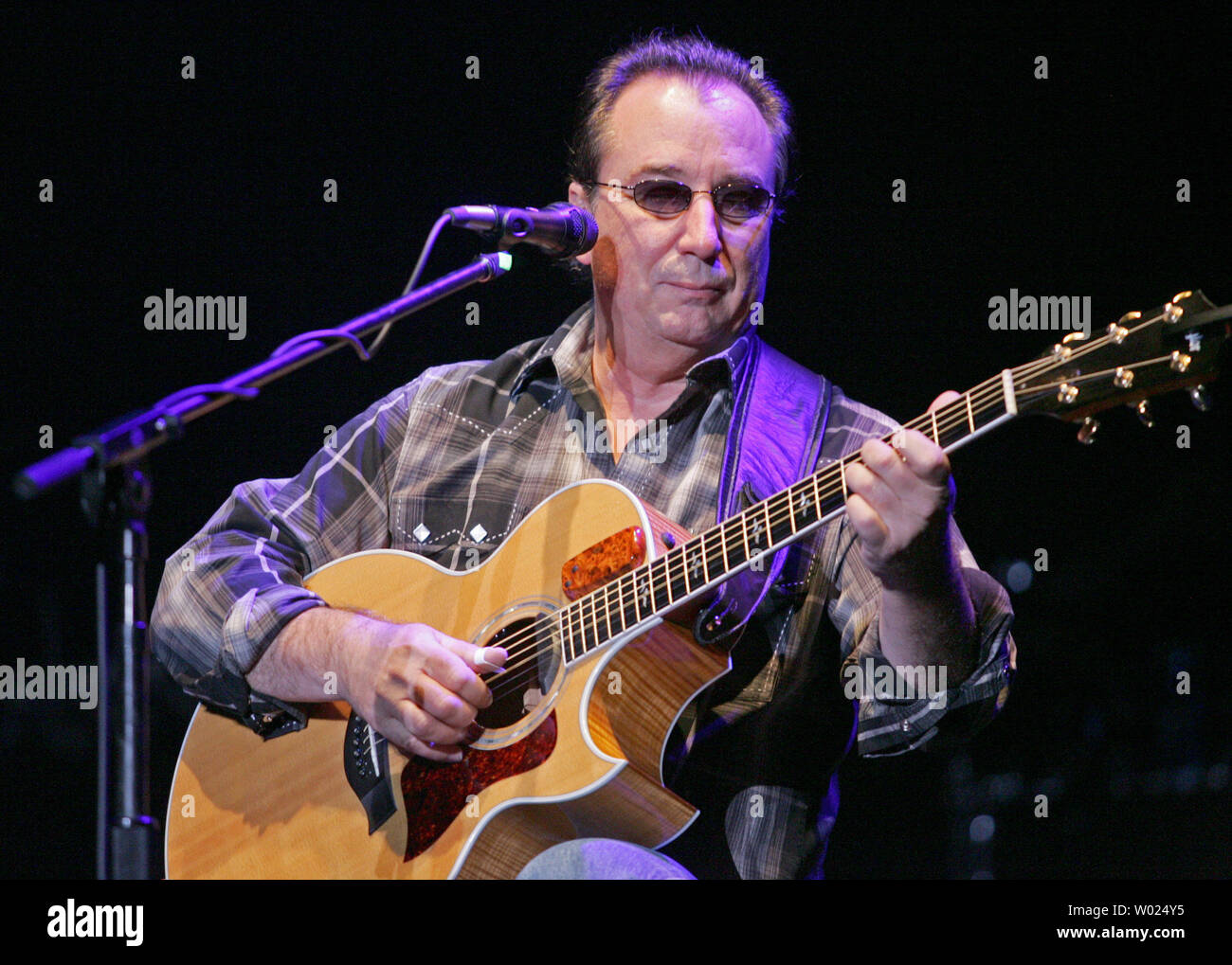 Jim Messina of Loggins and Messina appears in concert, celebrating the ...