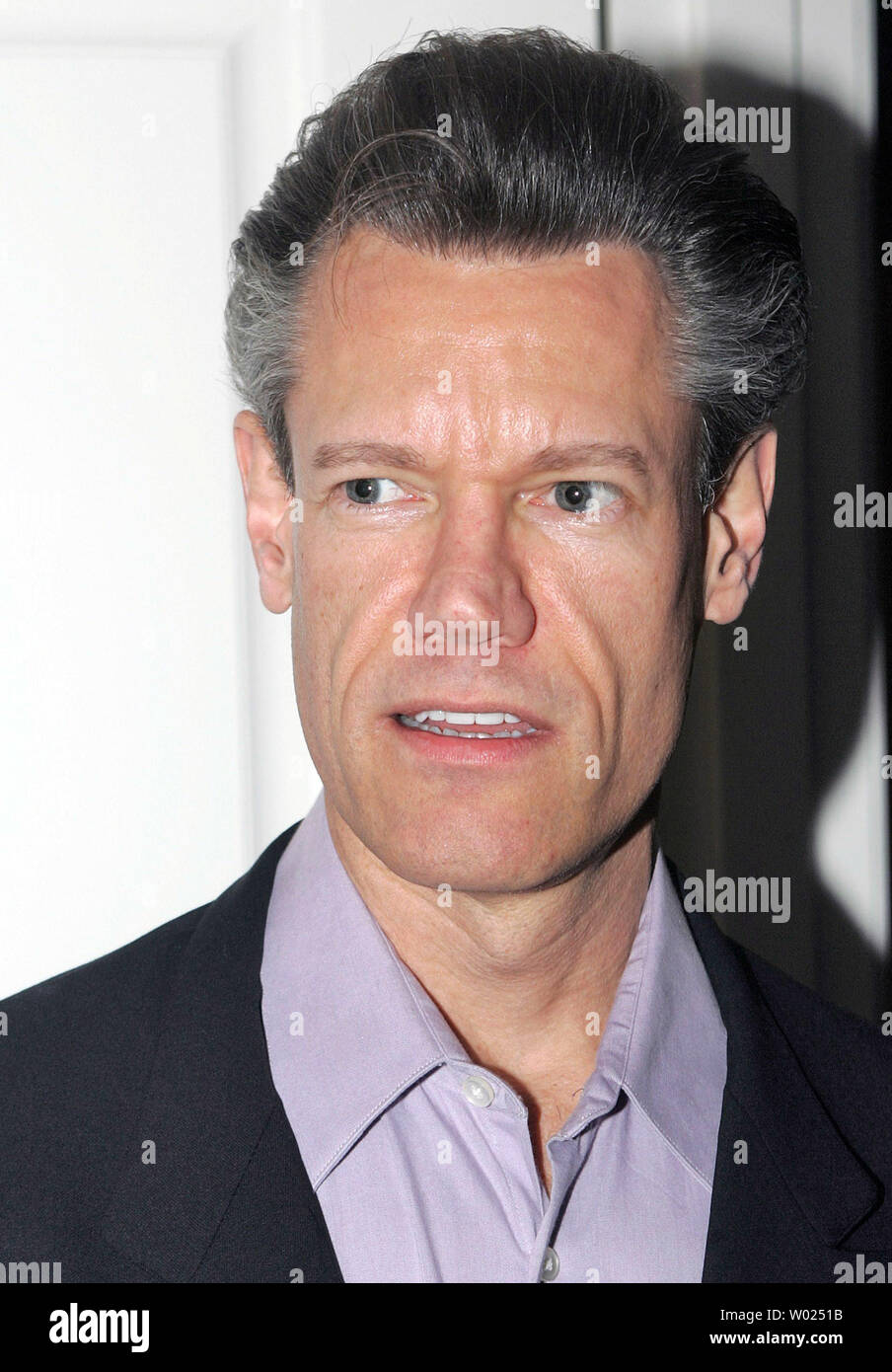 Randy Travis Singer