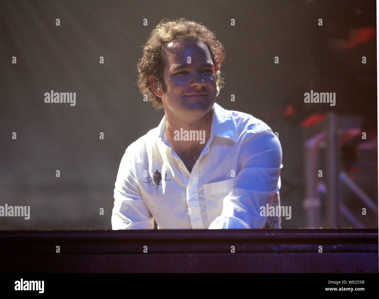 Brandon Bush of the rock group Train appears in concert at the Pechanga ...