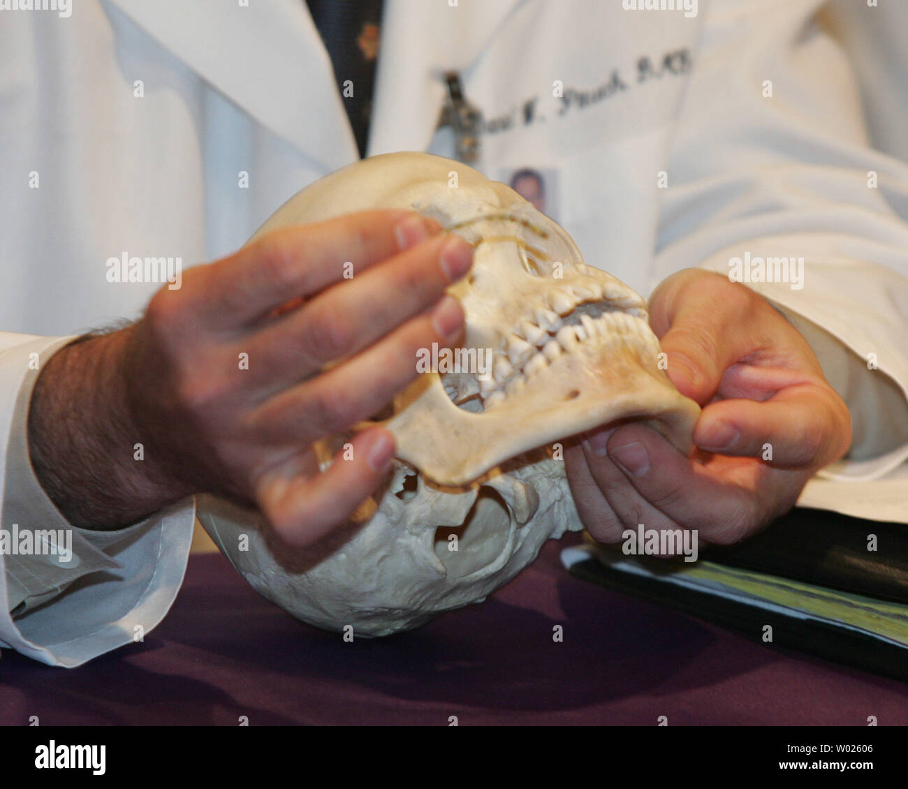 Dr. Daniel W. Pituch of Mercy Hospital demonstrates the surgical ...