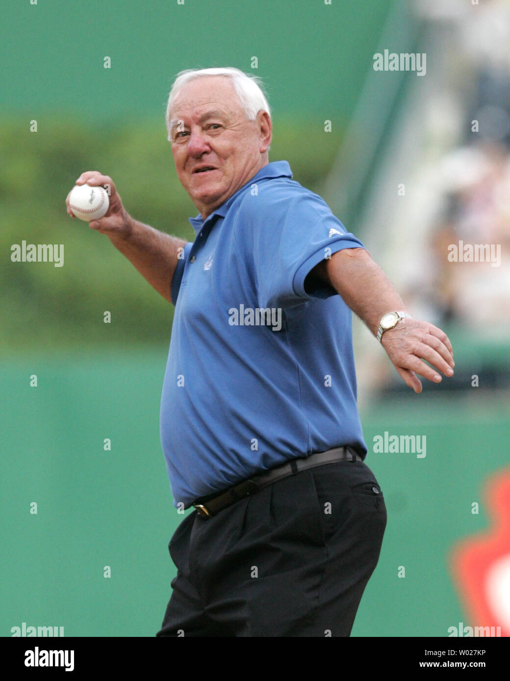 Bill mazeroski world series 1960 hi-res stock photography and images ...