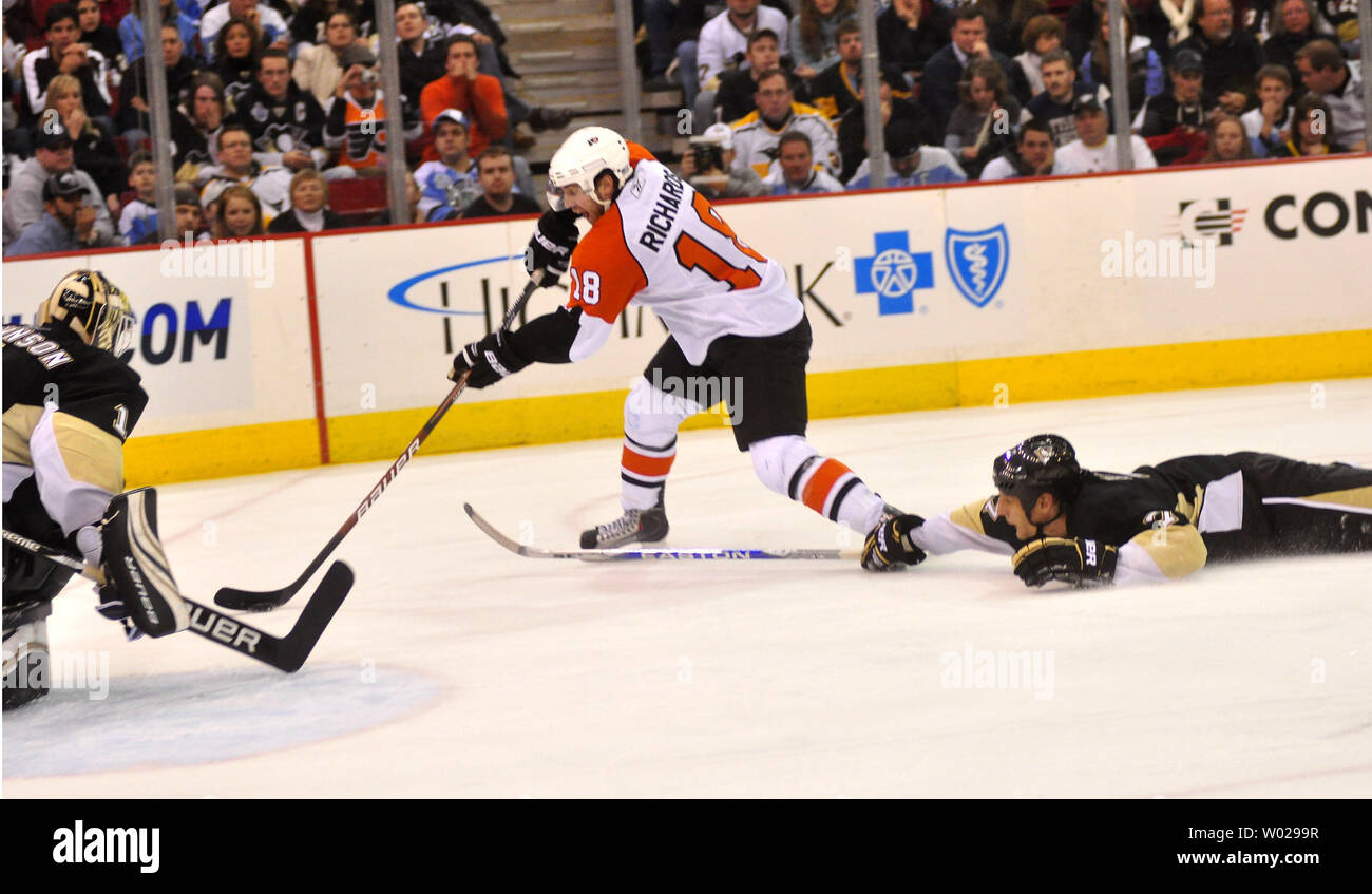 Mark eaton block hi-res stock photography and images - Alamy