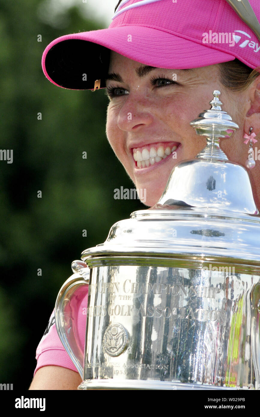 Paula Creamer hugs the trophy for winning the USGA 2010 U.S. Women's ...