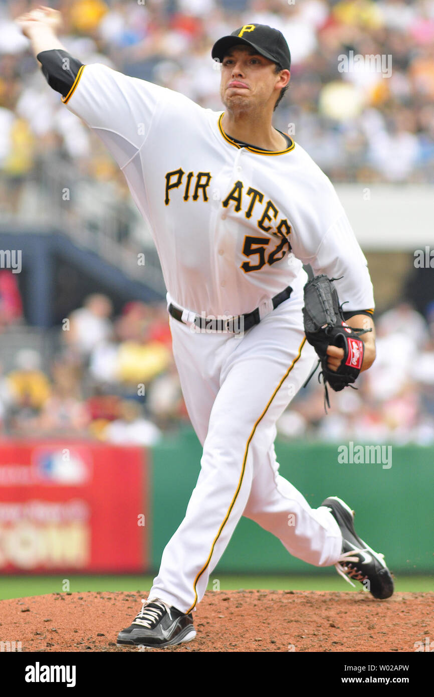 Charlie cardinal hi-res stock photography and images - Alamy