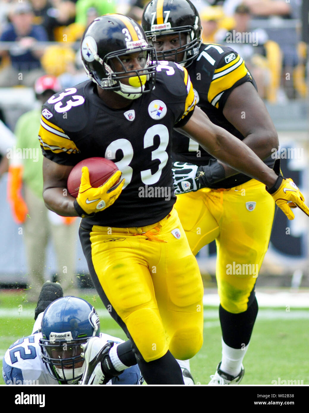 Matt mccoy hi-res stock photography and images - Alamy