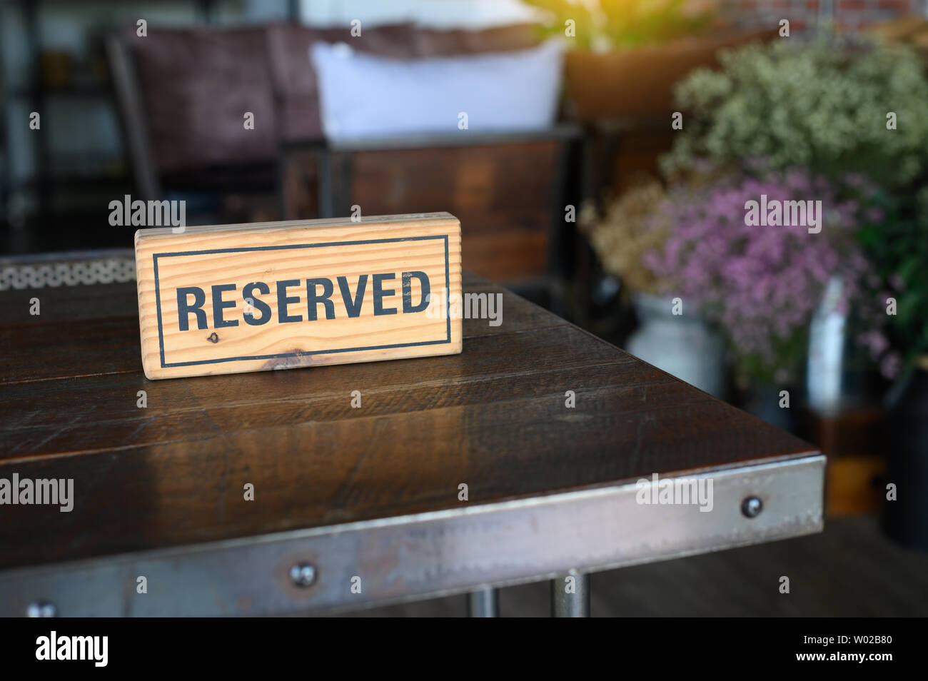 Restaurant reserved table sign Reserved Table. A tag of reservation ...