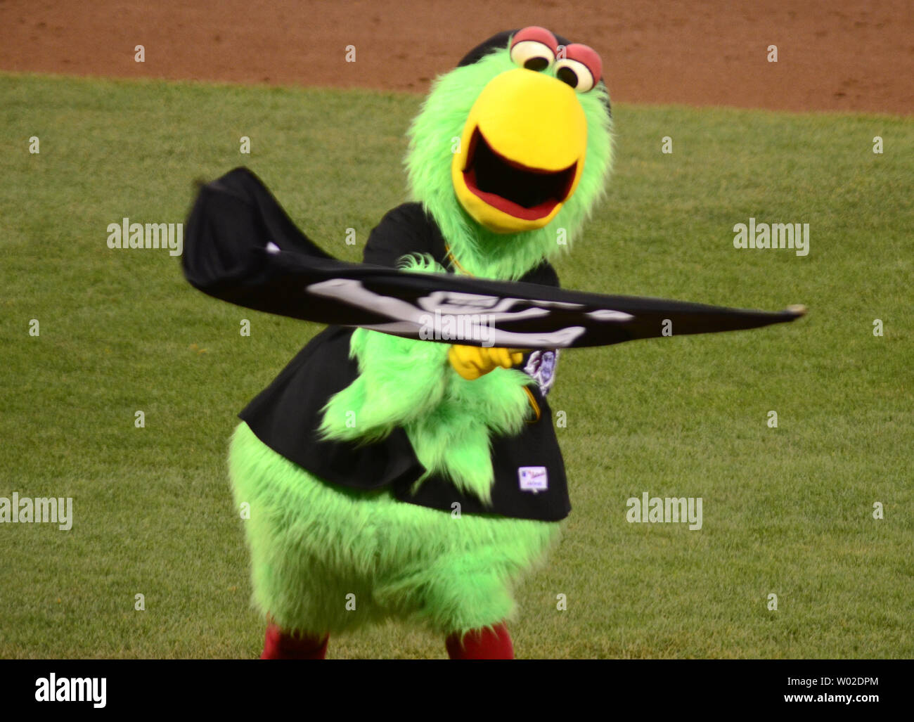 The Pirates Parrot celebrates the Pittsburgh Pirates 6-2 Wild Card ...