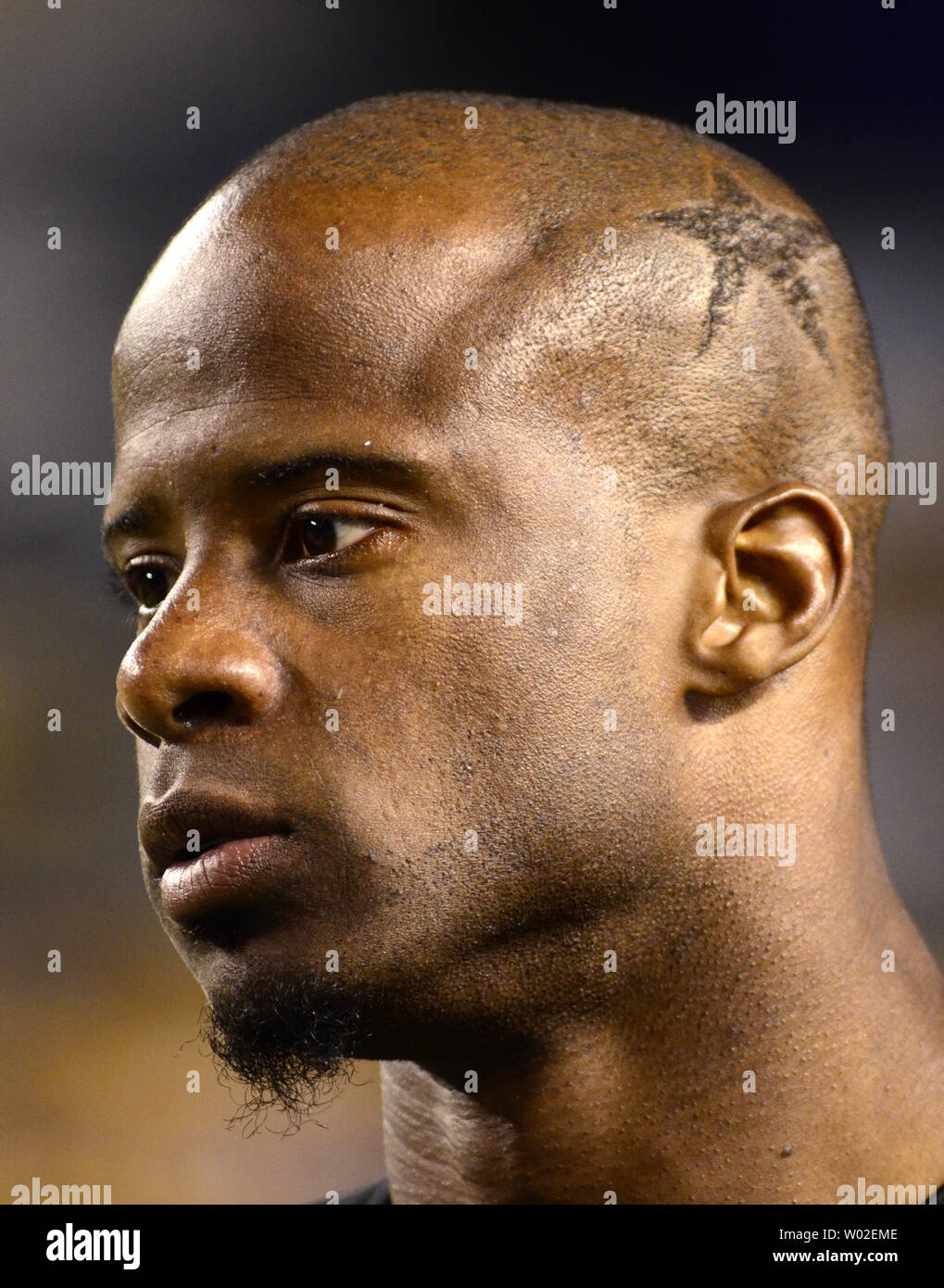 Pittsburgh Steelers cornerback Ike Taylor (24) watches from the ...