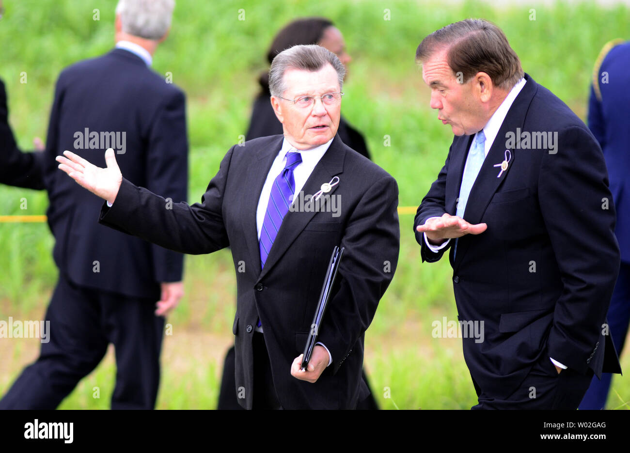 Jim Miklaszewski, NBC News Correspondent, and Tom Ridge, former head of ...