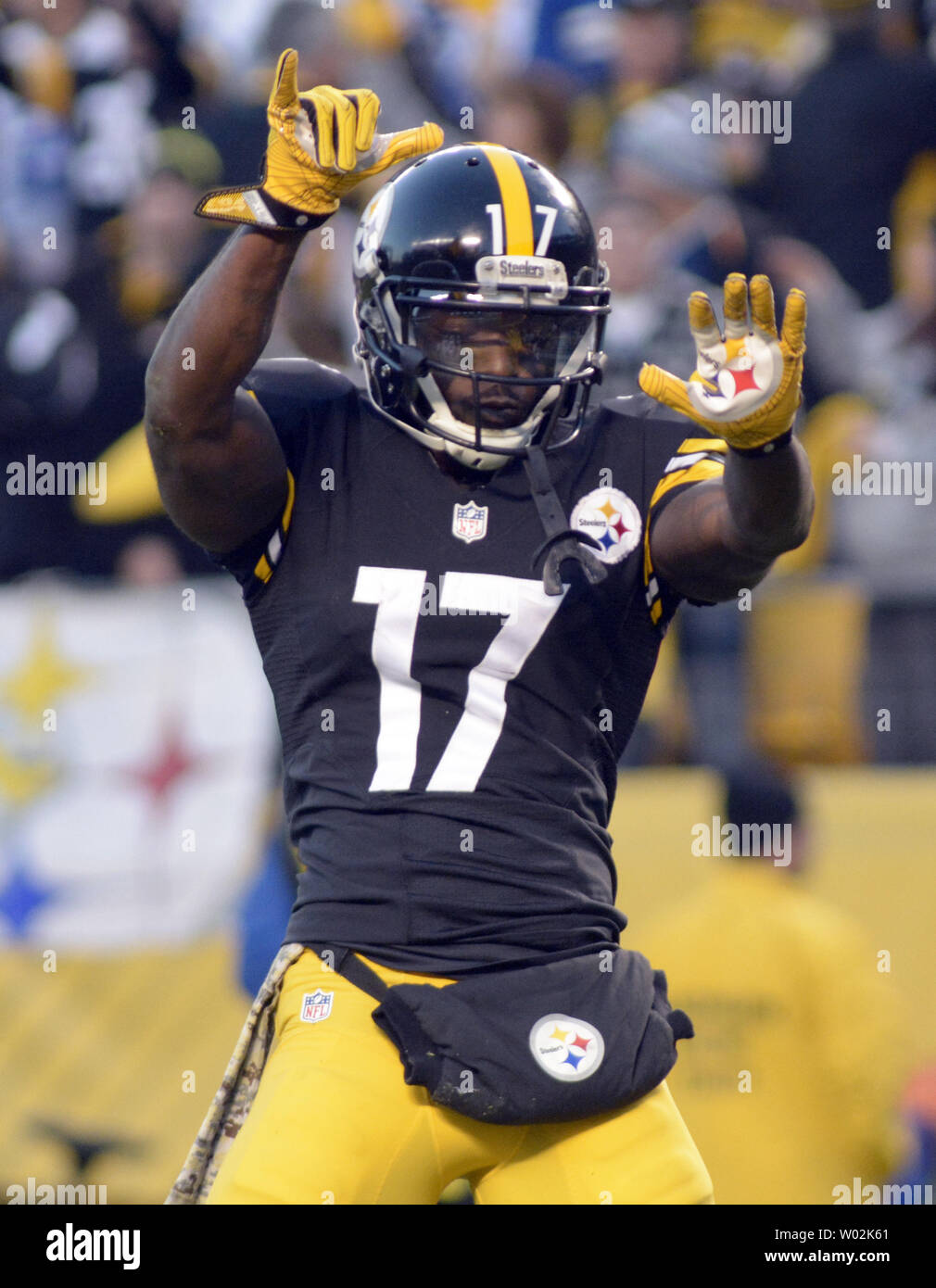 Eli rogers hi-res stock photography and images - Alamy