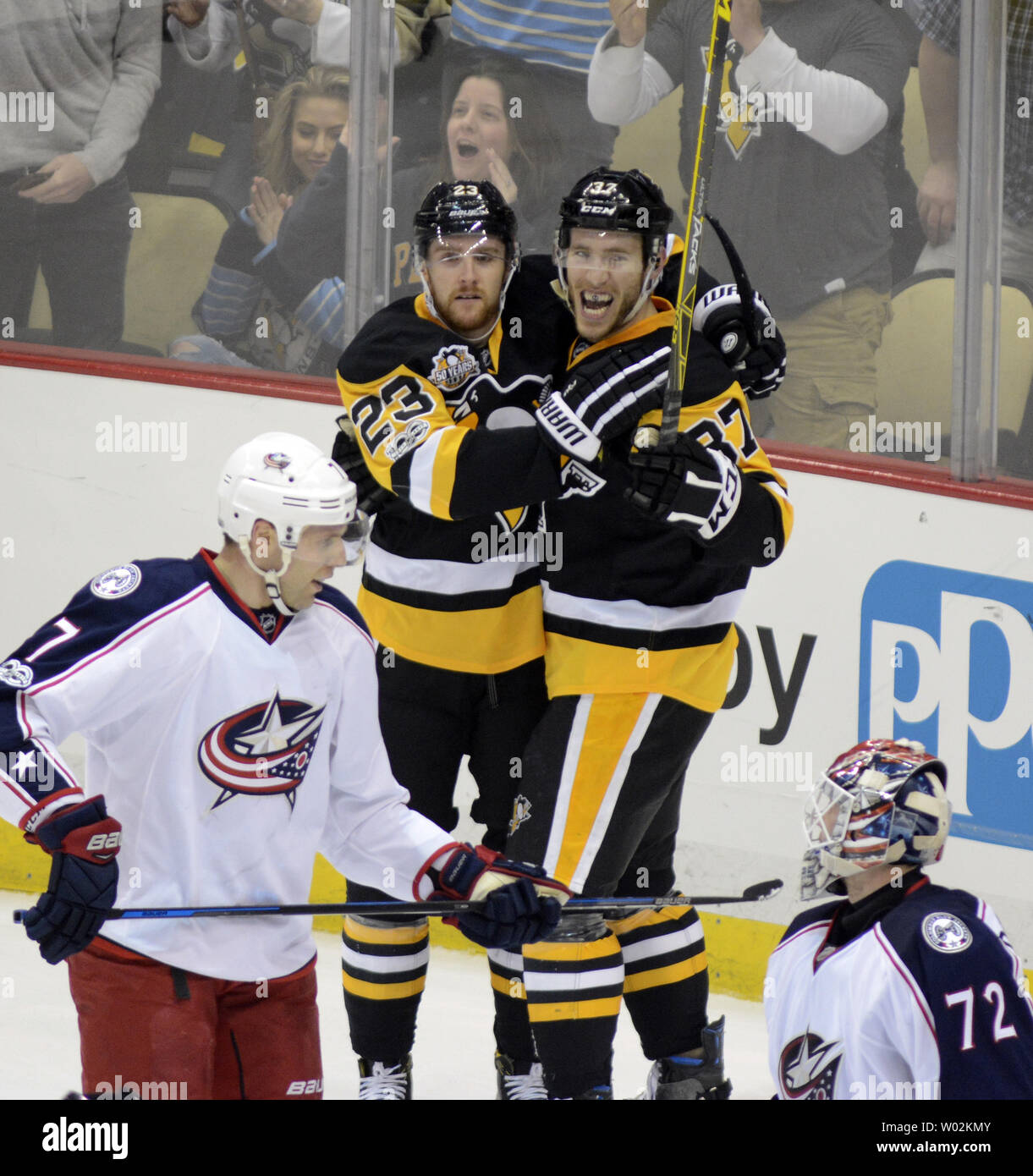 Pittsburgh Penguins right wing Carter Rowney (37) celebrates his goal ...