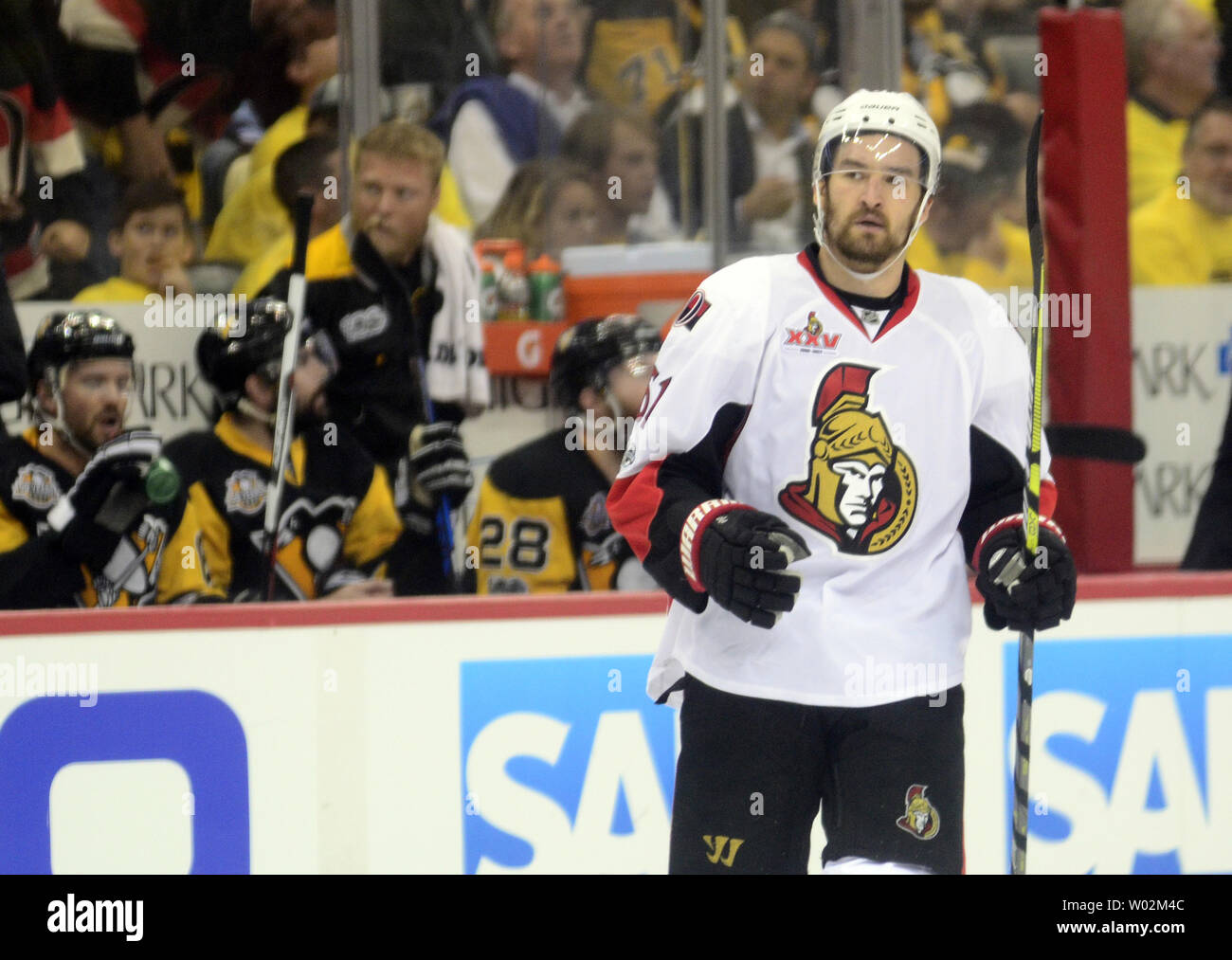 Mark stone senators hi-res stock photography and images - Alamy