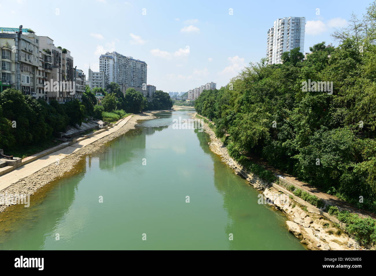 Yangtze river reservoir hi-res stock photography and images - Alamy