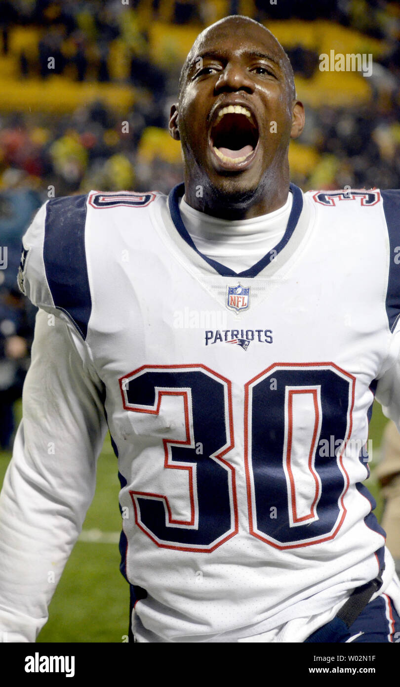 New England Patriots strong safety Duron Harmon (30) runs off the field celebrating the Patriots ...