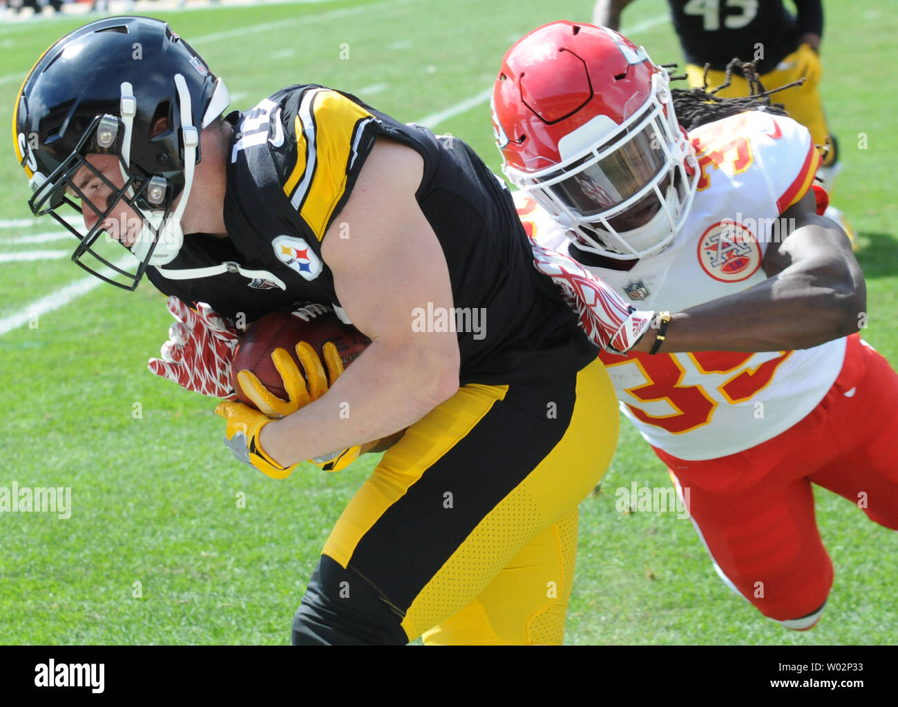 Ryan bounds hi-res stock photography and images - Alamy