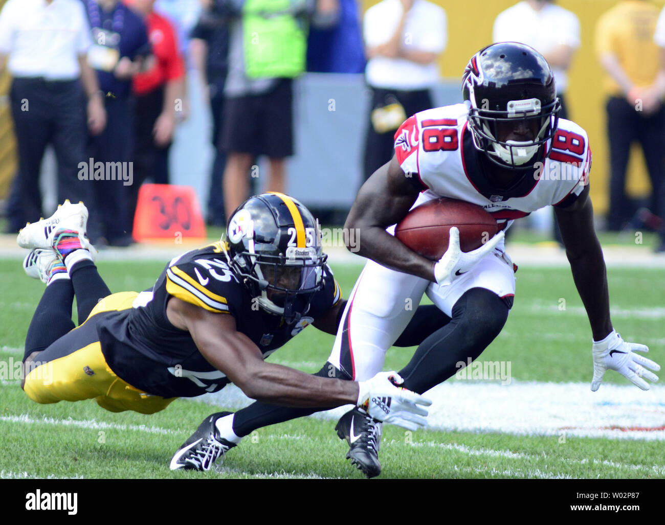 Archie burns hi-res stock photography and images - Alamy