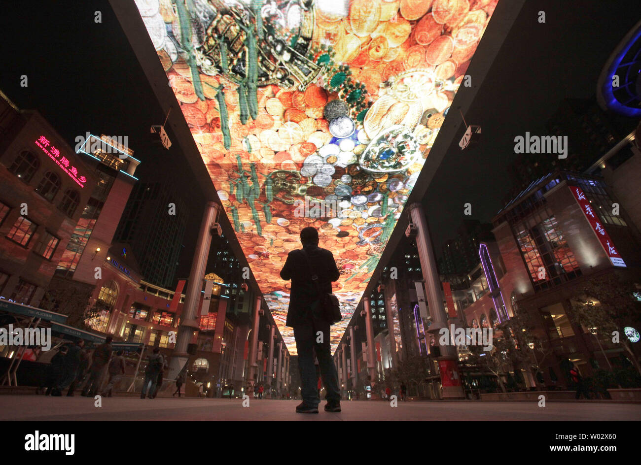Worlds largest led screen hi-res stock photography and images - Alamy