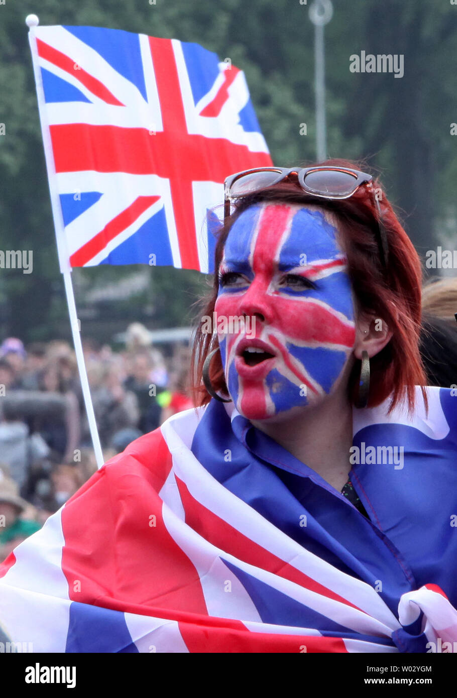 Royal well wisher hi-res stock photography and images - Alamy