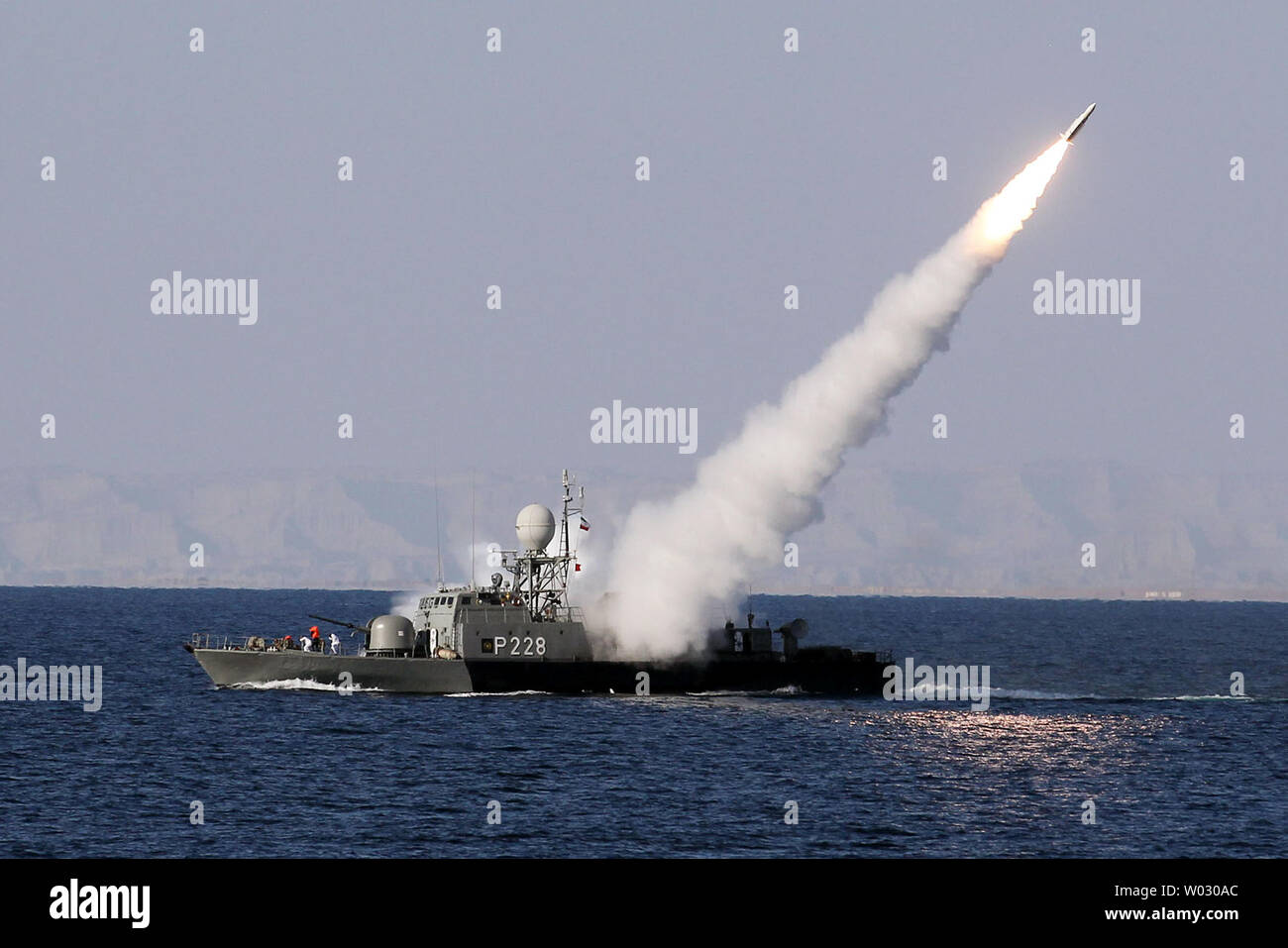 Iran navy missile hi-res stock photography and images - Alamy