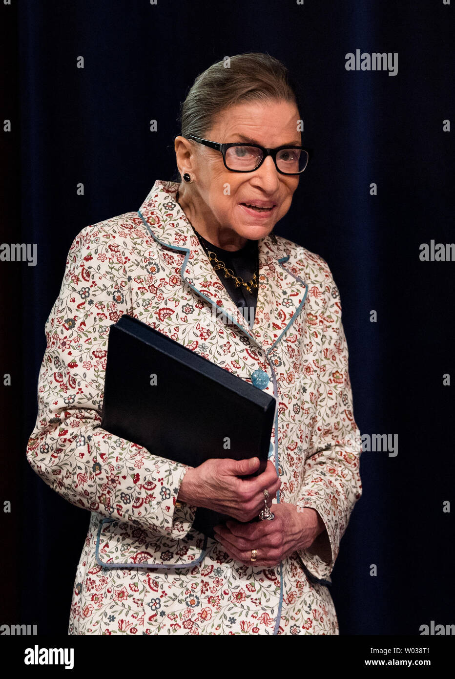Ruth bader ginsburg hi-res stock photography and images - Alamy