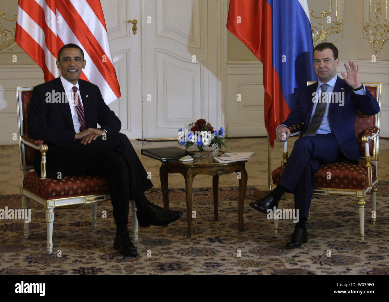 Obama and medvedev signing new start hi-res stock photography and ...