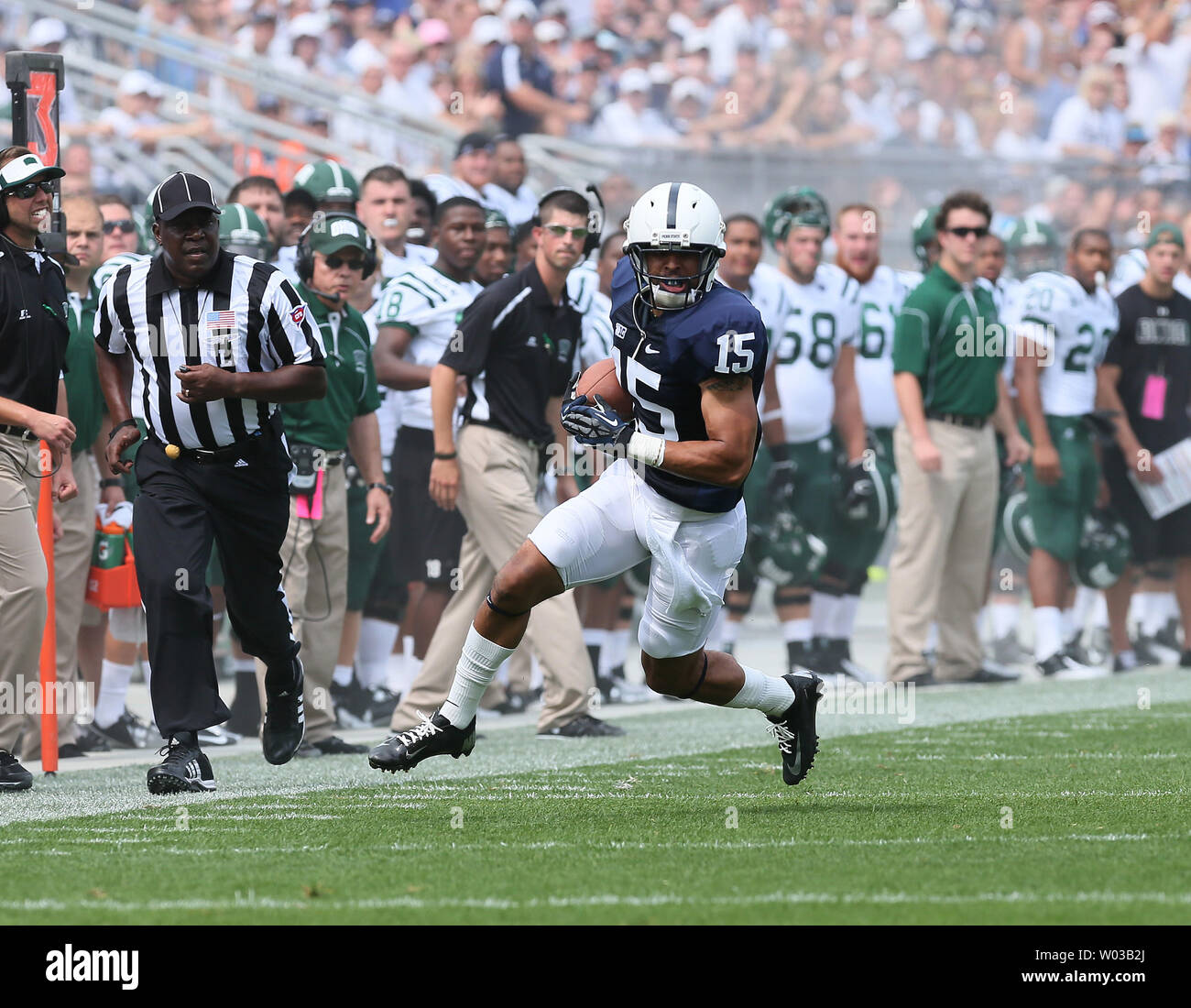 Alex kenney hi-res stock photography and images - Alamy