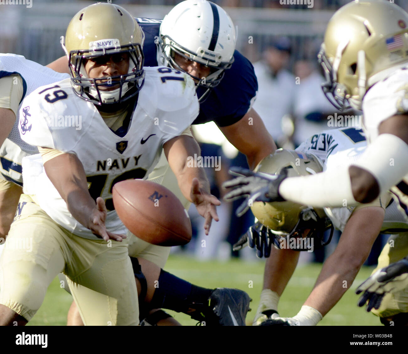 At the penn state navy football game hi-res stock photography and ...