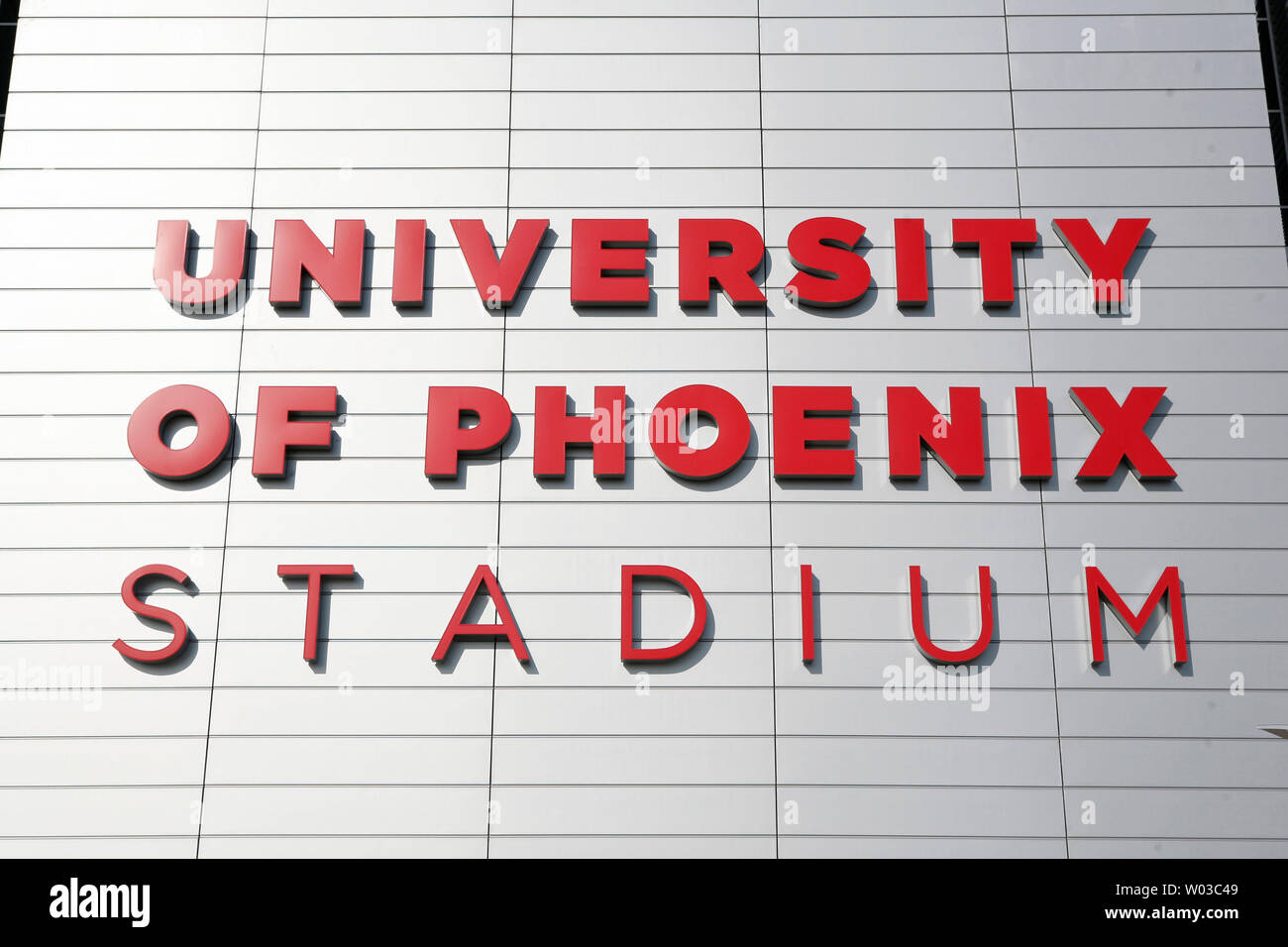 University of phoenix stadium exterior hi-res stock photography and ...