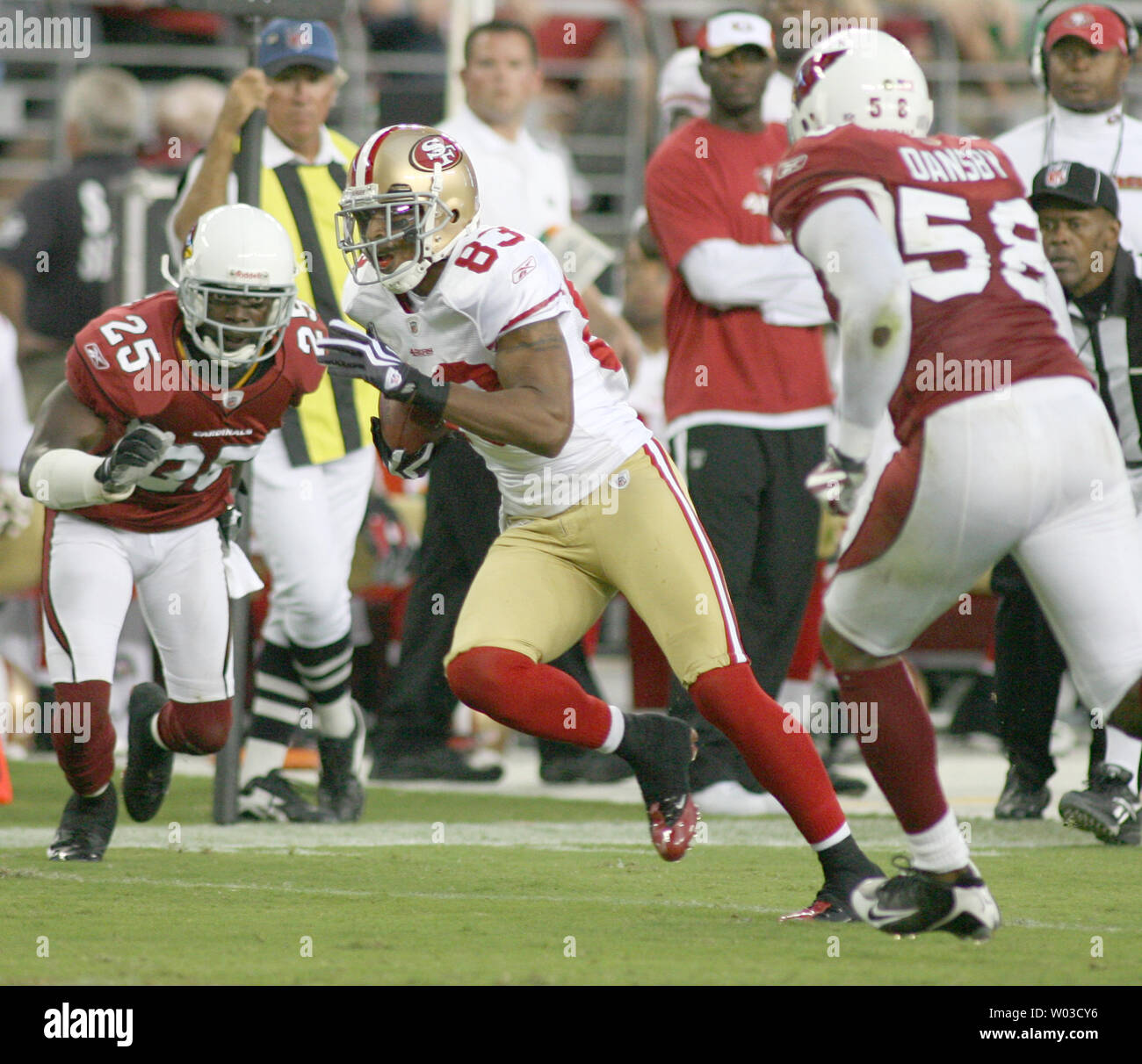 San Francisco 49ers wide receiver Arnaz Battle (83) picks up yardage ...