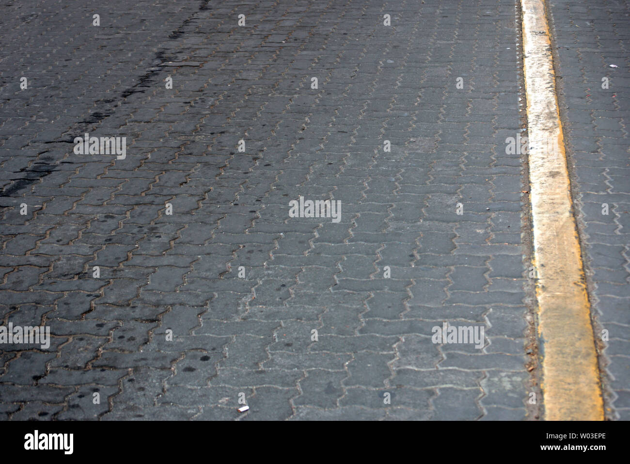 Belgian block road hi-res stock photography and images - Alamy