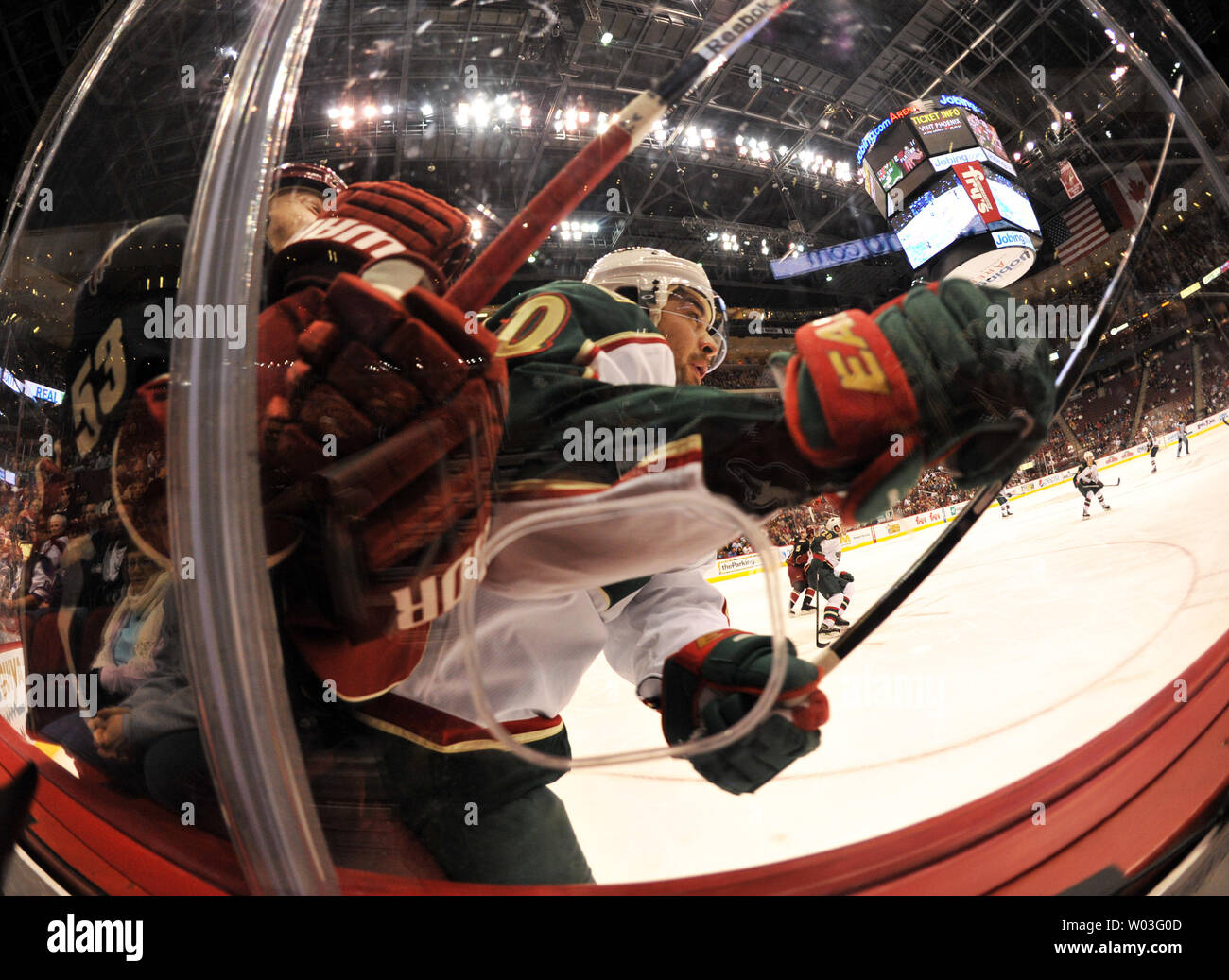 Devin setoguchi hi-res stock photography and images - Alamy