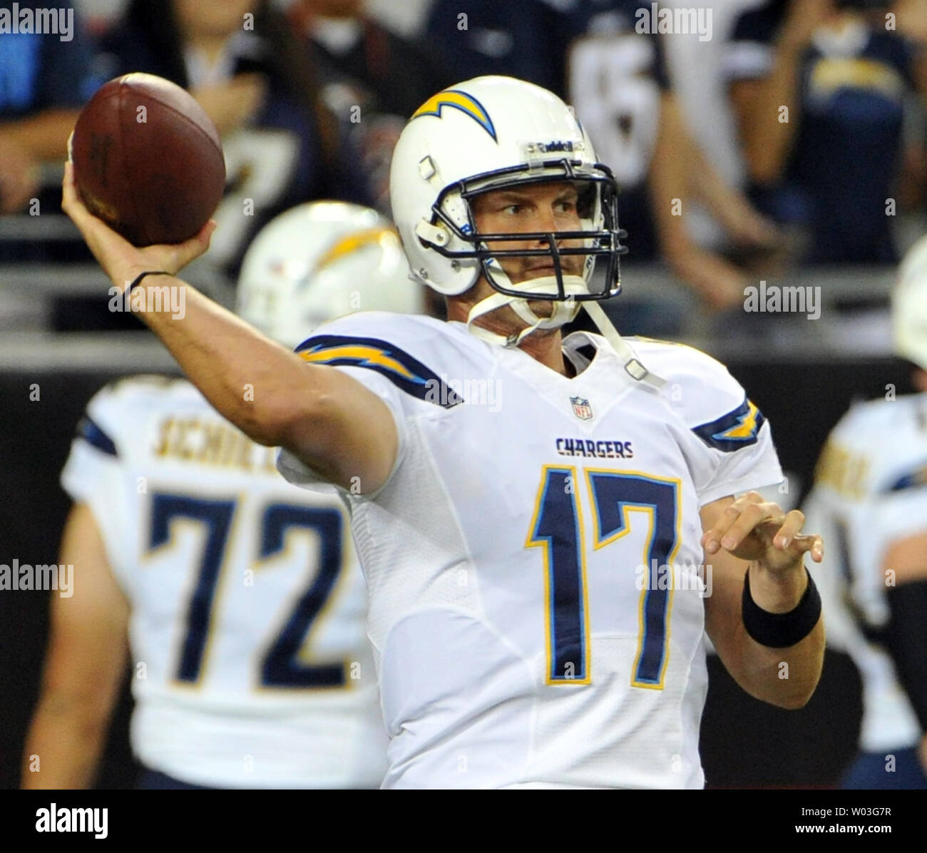 San Diego Chargers quarterback Philip Rivers warms up before the ...