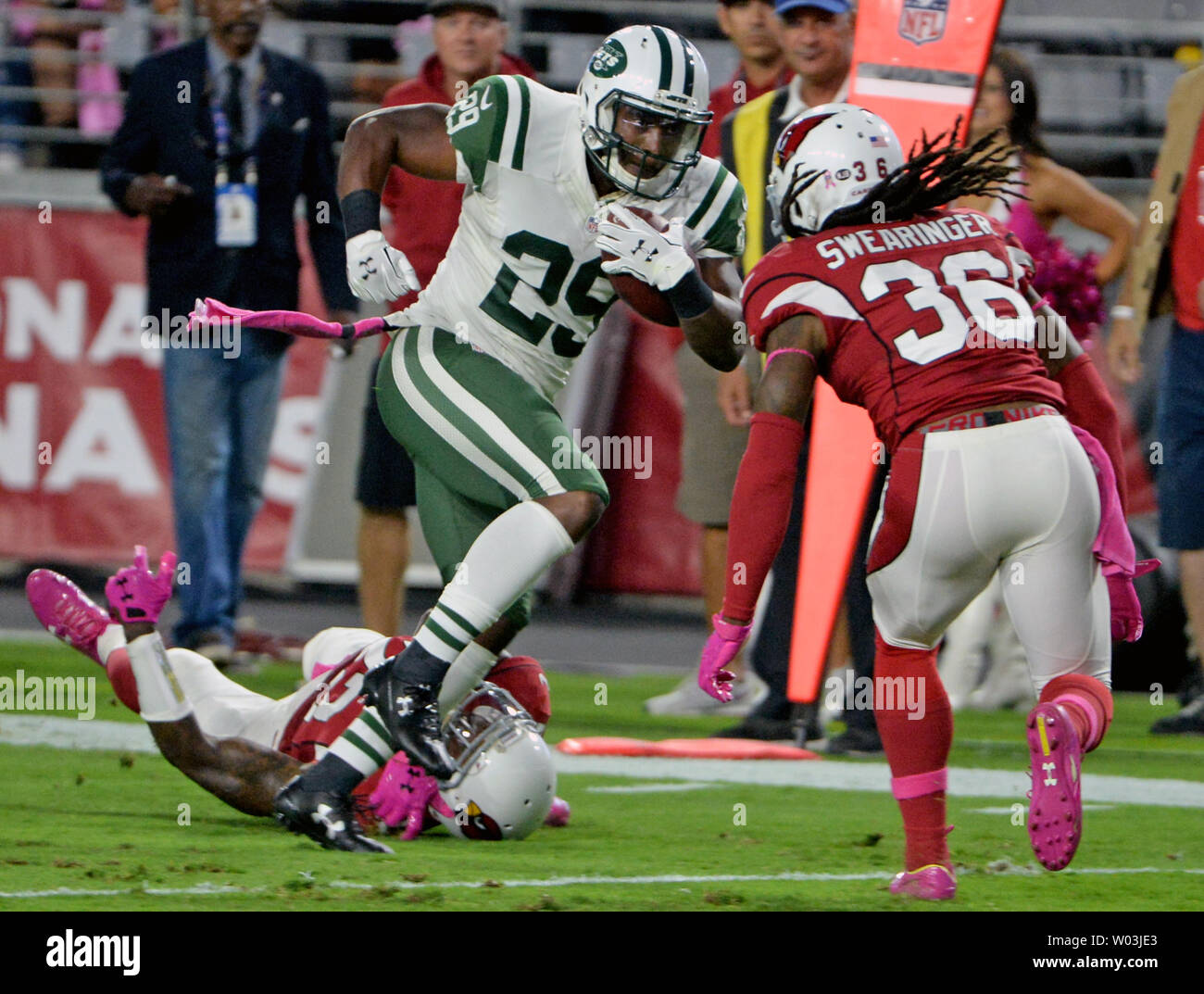 Cardinal stadium phoenix hi-res stock photography and images - Alamy