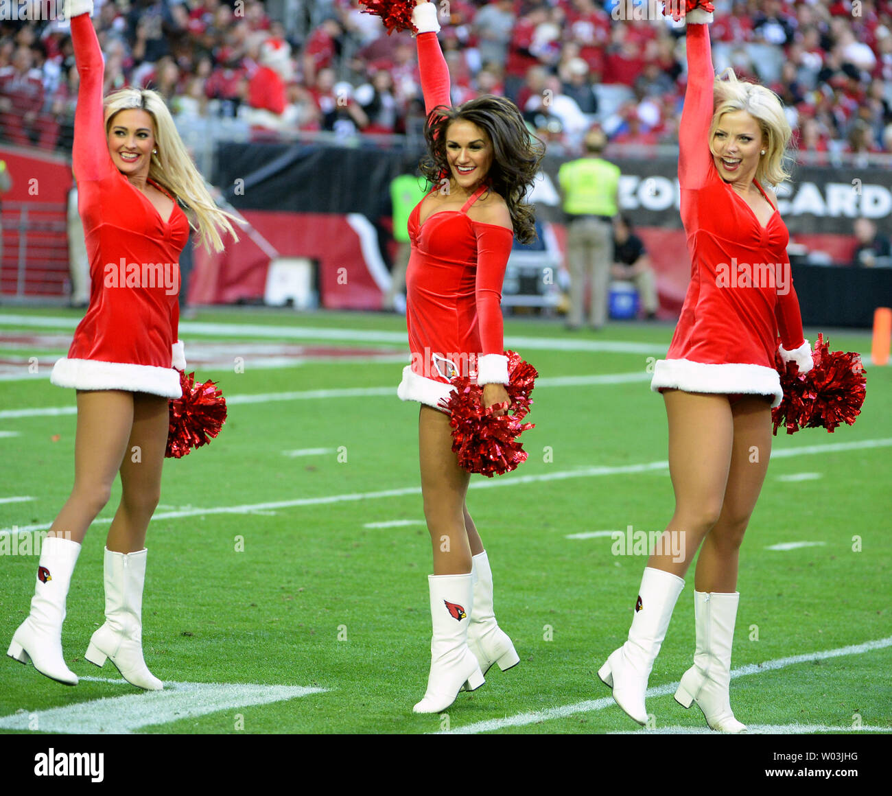 Arizona Cardinals Cheerleaders Perform During High Resolution Stock ...