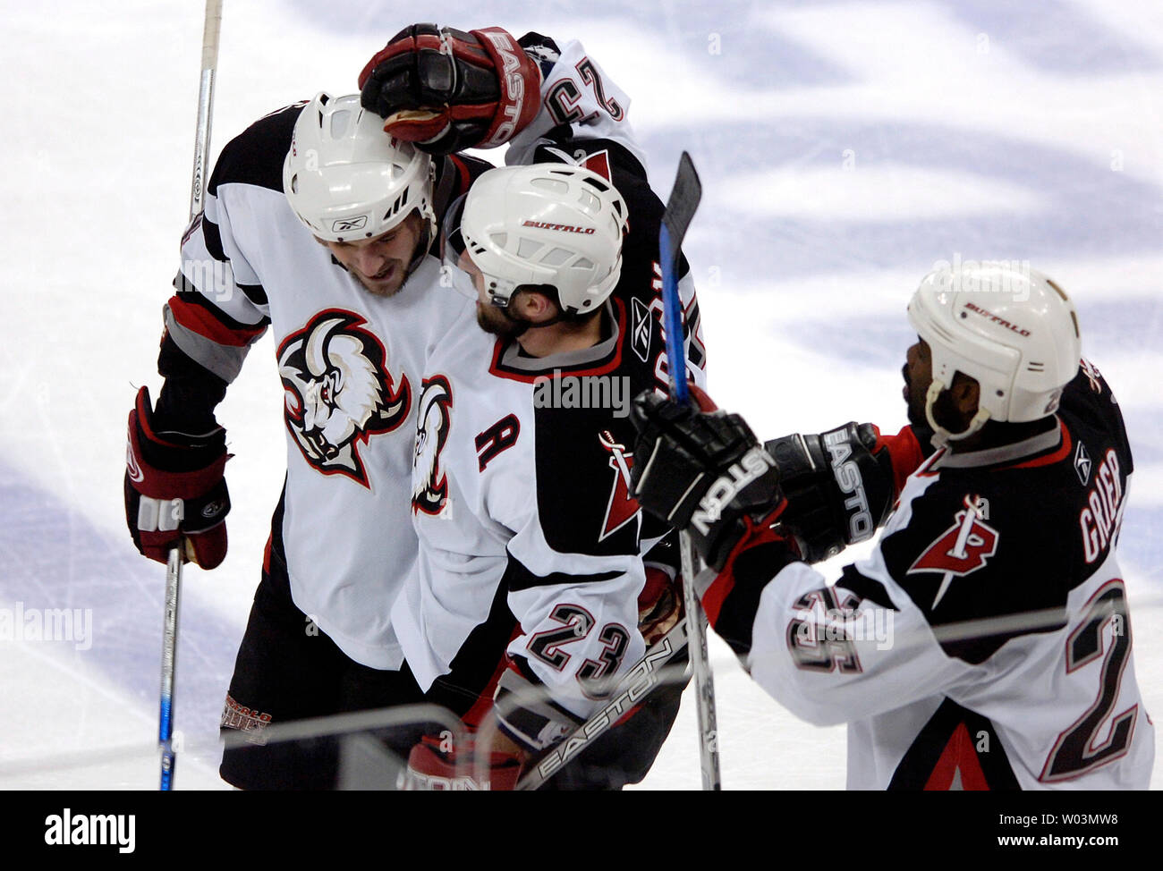 Taylor Pyatt High Resolution Stock Photography and Images - Alamy