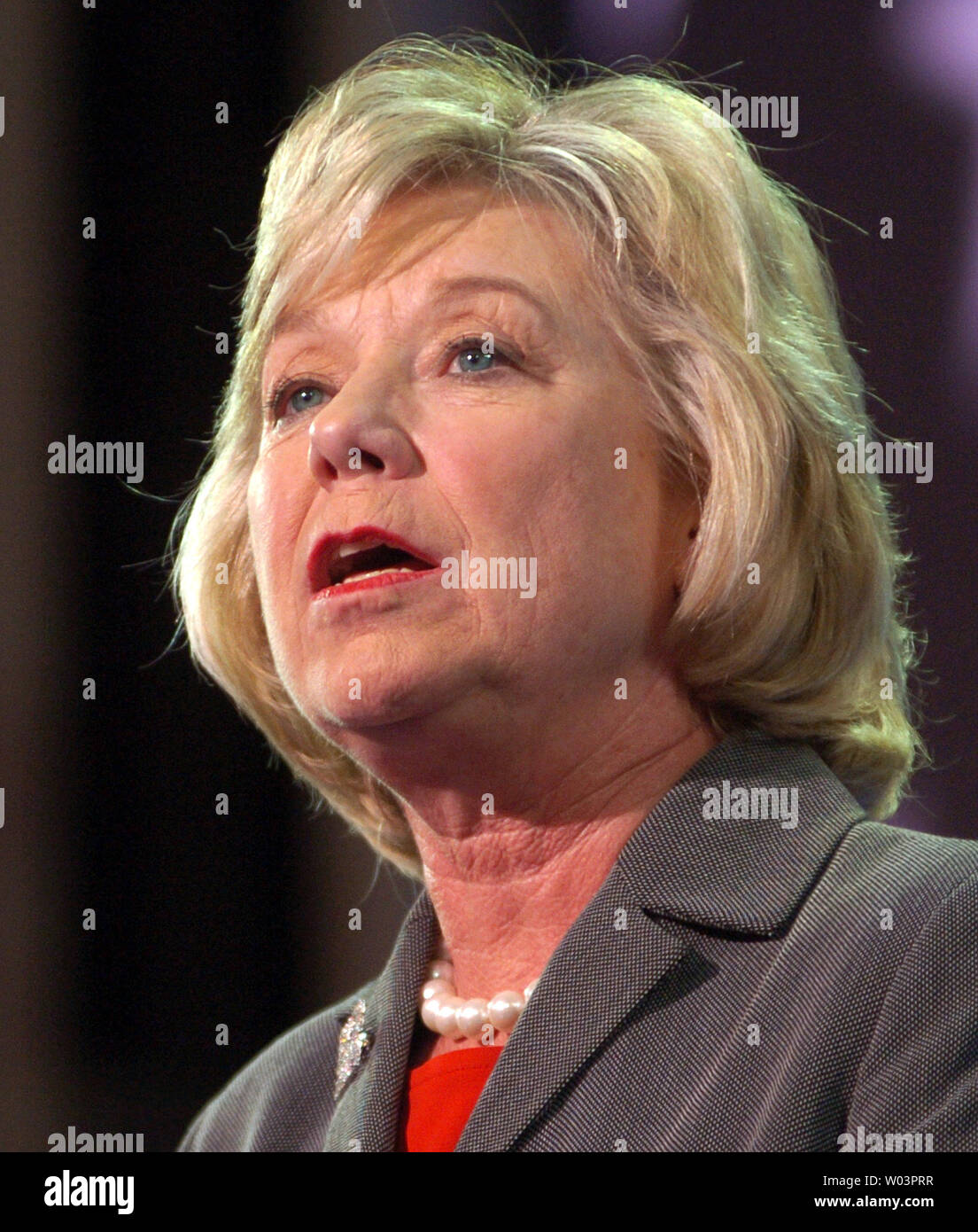 Deborah pryce hi-res stock photography and images - Alamy