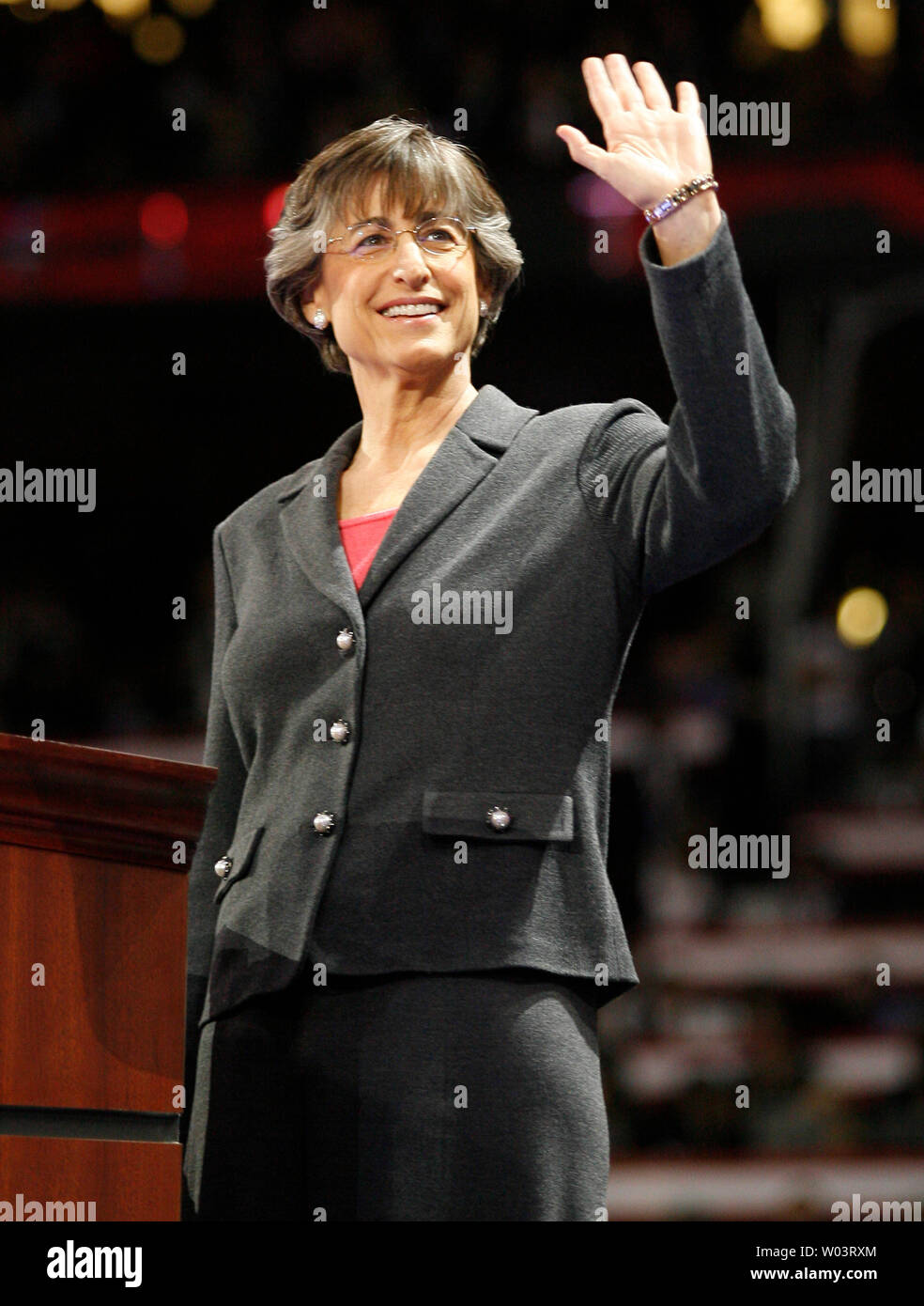 Linda Lingle High Resolution Stock Photography and Images - Alamy