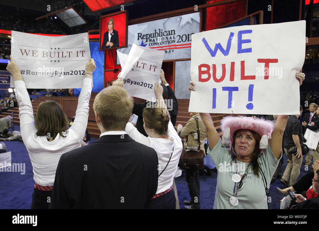 Convention signs hi-res stock photography and images - Alamy
