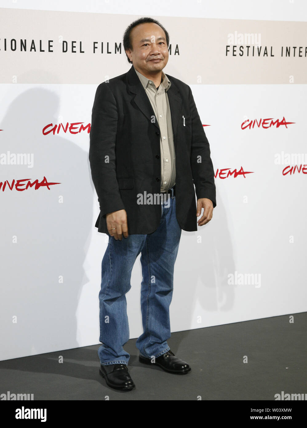 Barrage contre le pacifique hi-res stock photography and images - Alamy