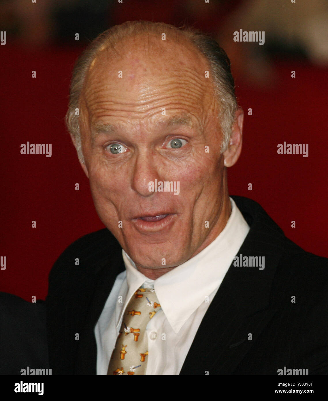 Actor Ed Harris arrives on the red carpet before a screening of the ...