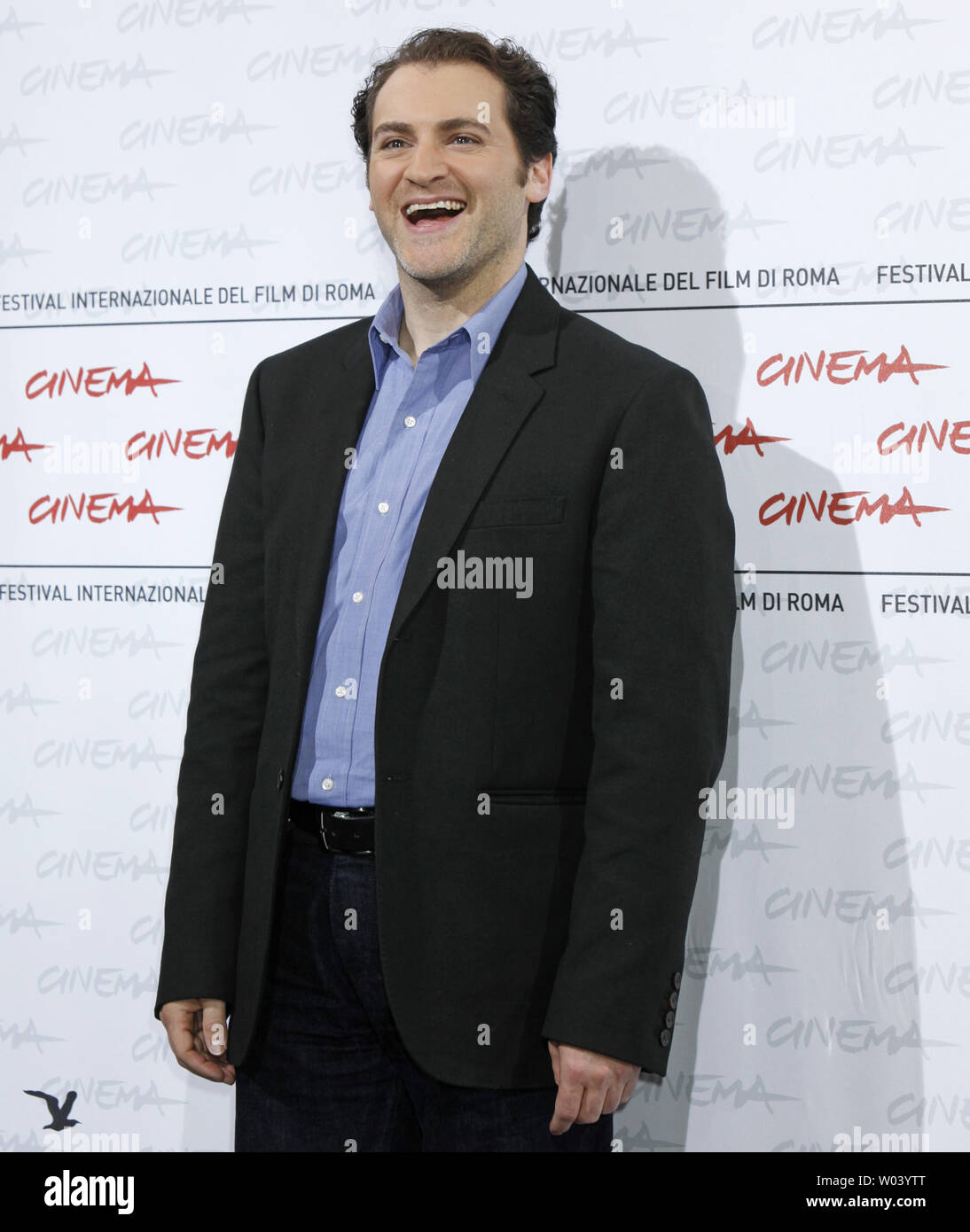 Michael stuhlbarg serious man 2009 hi-res stock photography and images ...