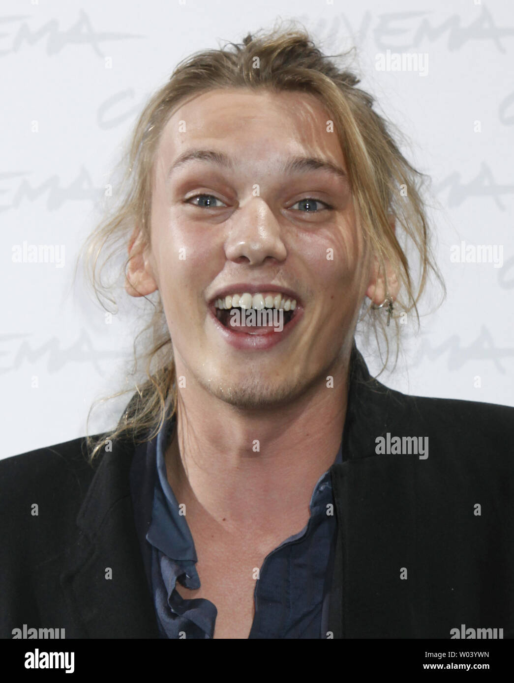 Jamie Campbell Bower arrives at a photocall for the film "The Twilight ...