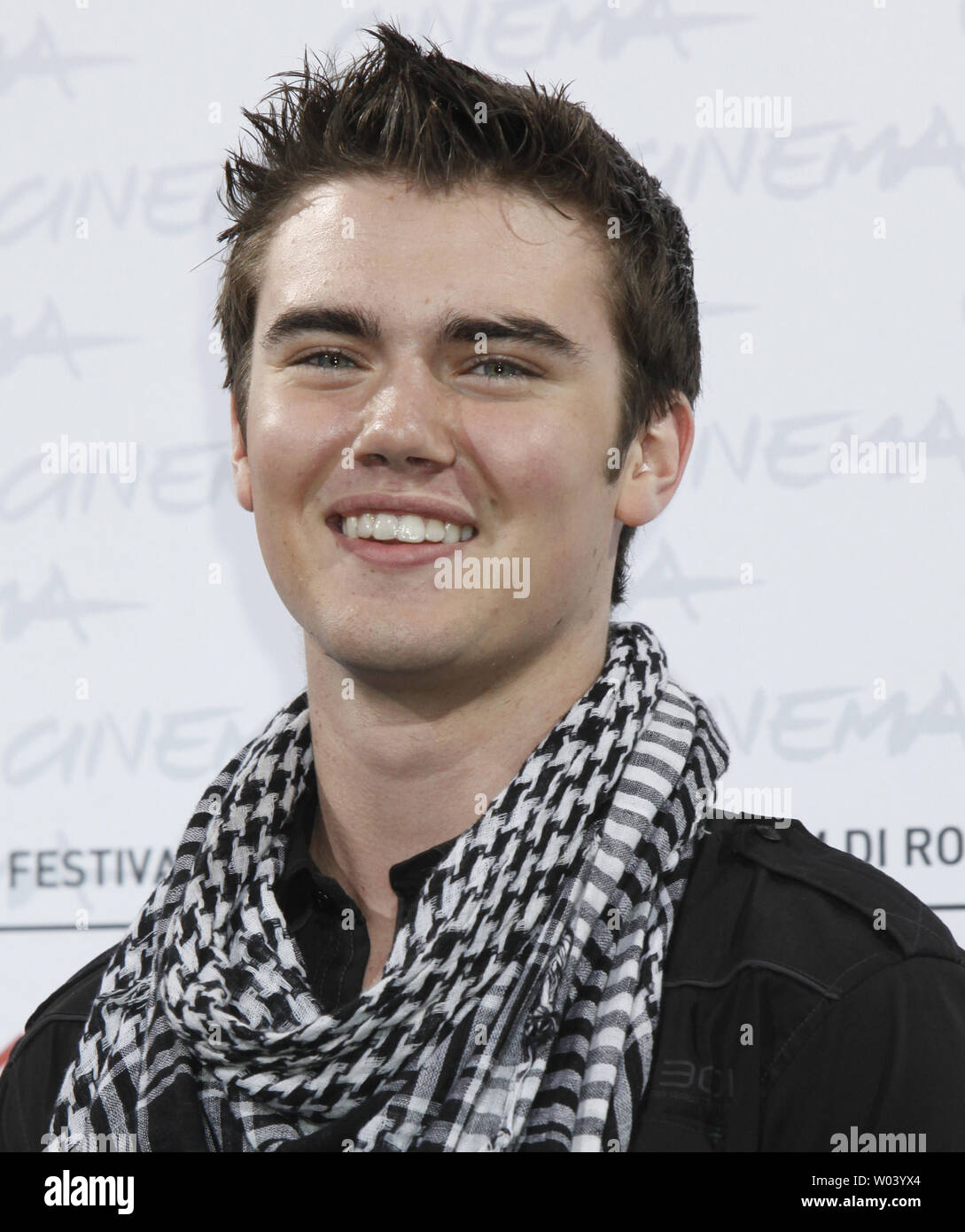 Cameron Bright arrives at a photocall for the film "The Twilight Saga ...