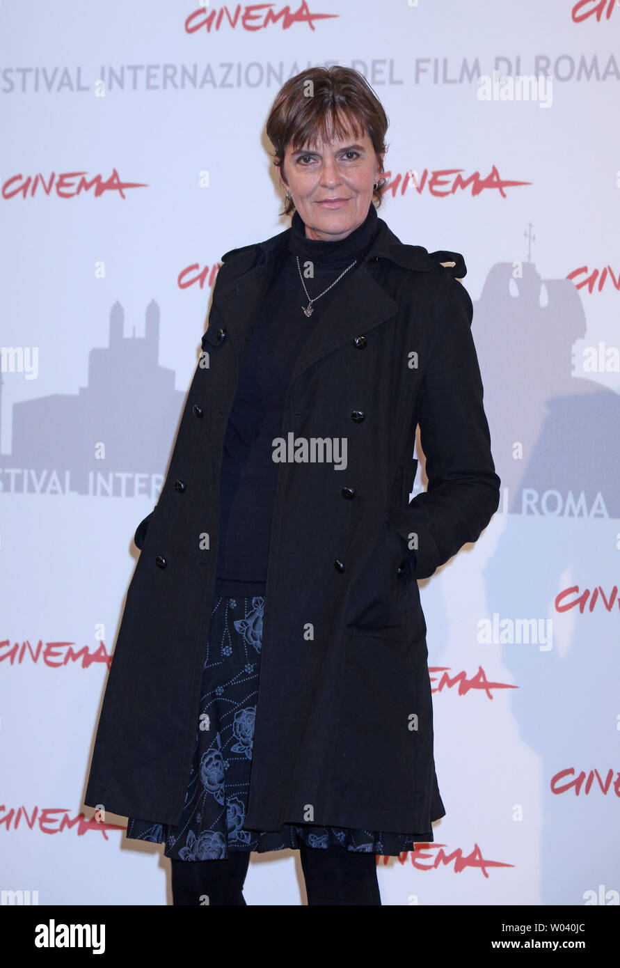 Maria Novaro arrives at a photocall for the film "Las Buenas Hierbas ...