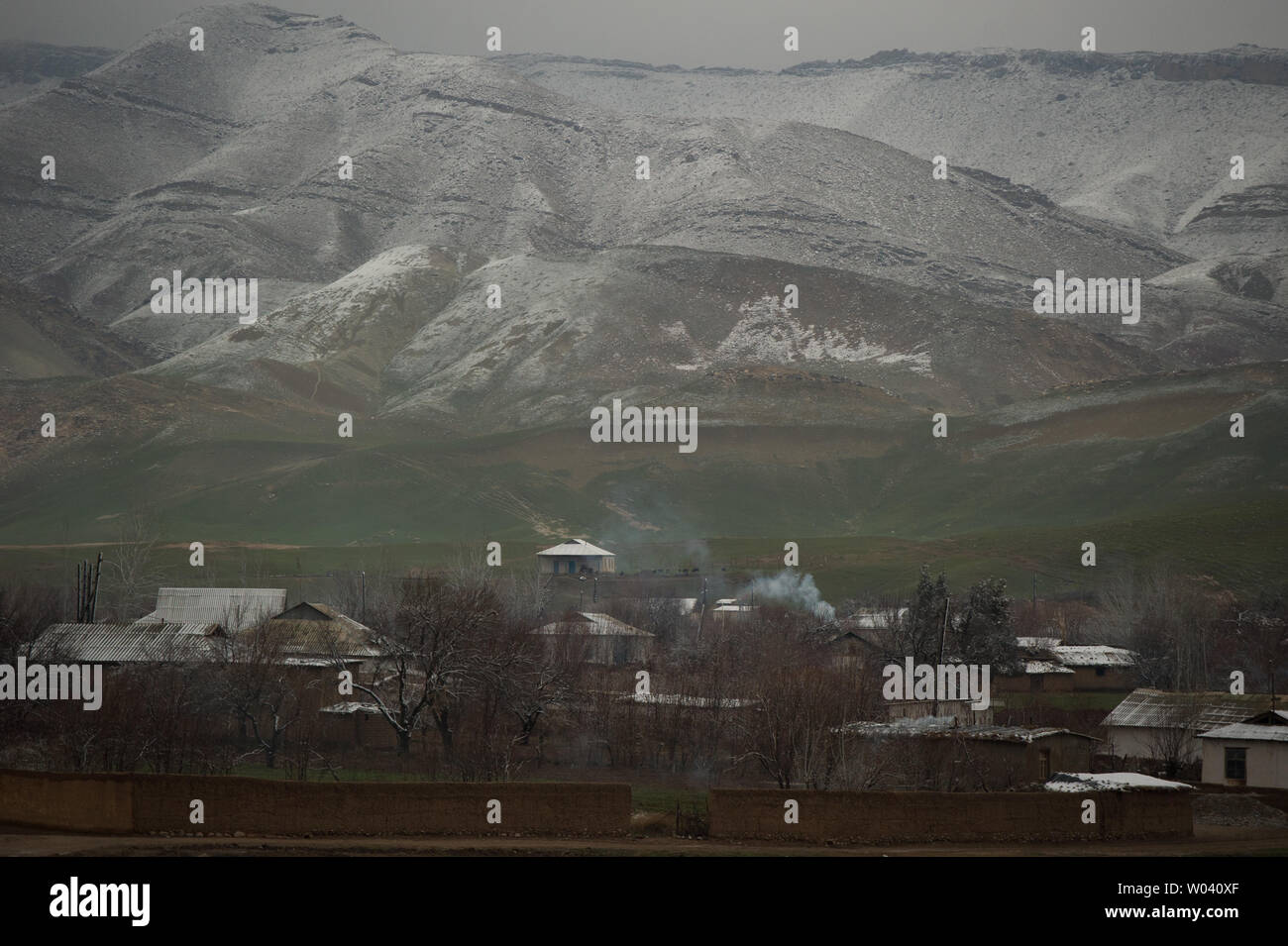 Uzbekistan village hi-res stock photography and images - Alamy