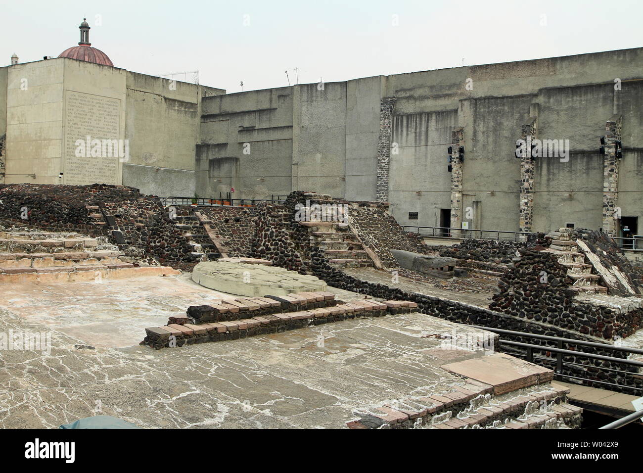 Templo de huitzilopochtli hi-res stock photography and images - Alamy