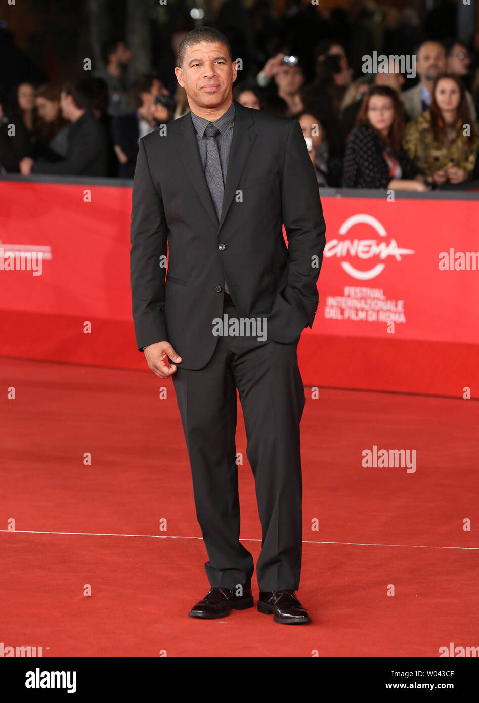 Peter Ramsey arrives on the red carpet for the film "Rise Of The ...