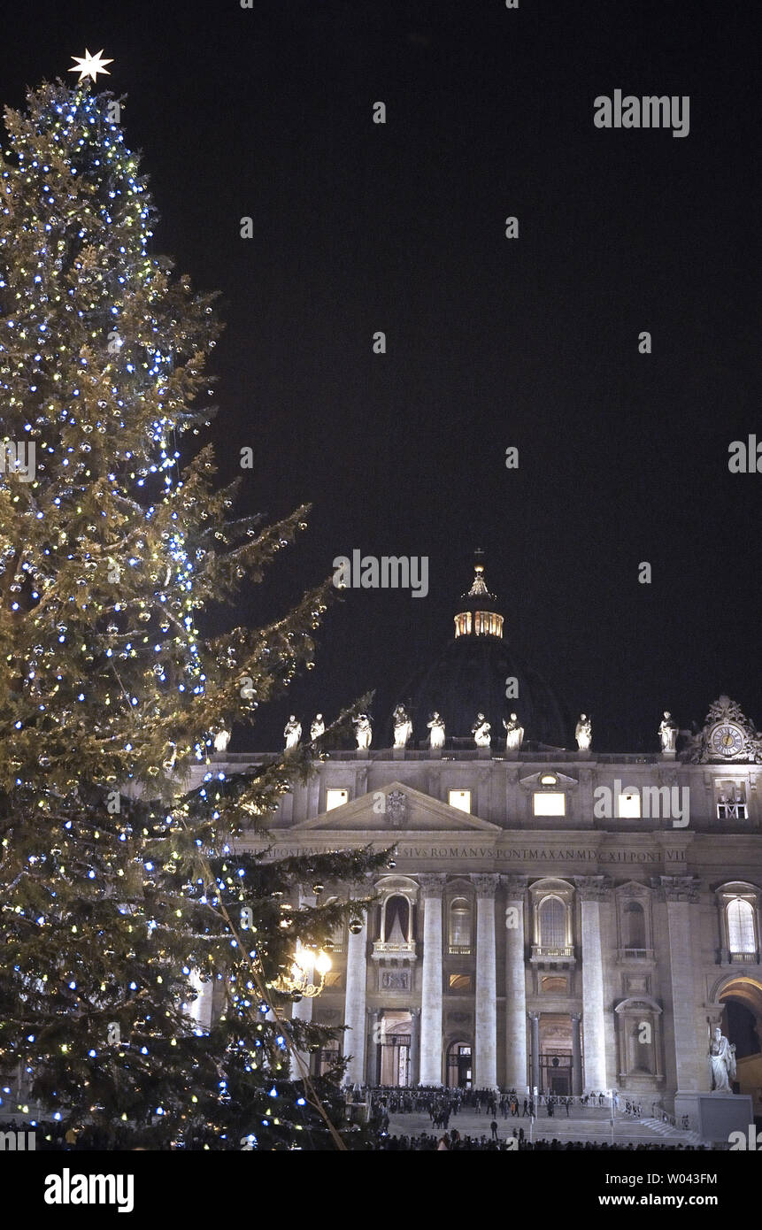 The Christmas Tree is shown on St Peter's square during the lighting ...
