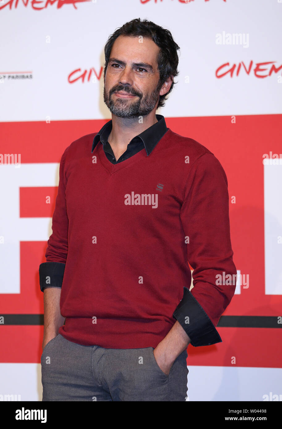 Filipe Duarte arrives at a photo call for the film "A vida invisivel ...