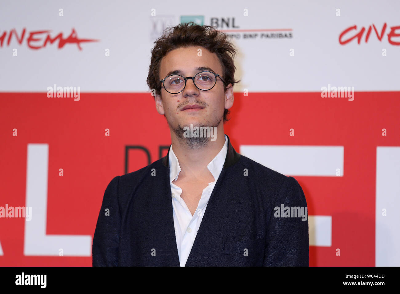 David godeau hi-res stock photography and images - Alamy